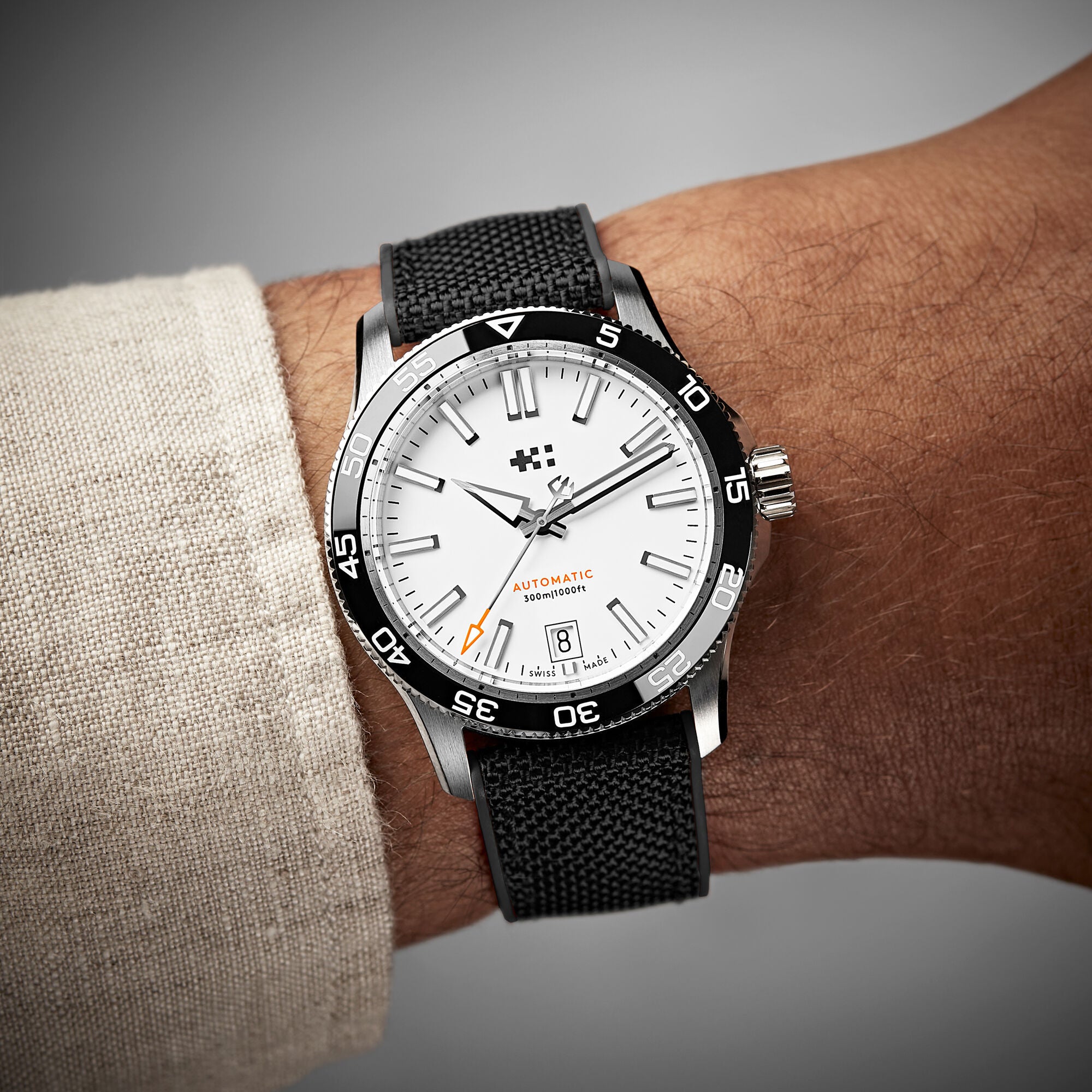 Relógio Christopher Ward C60 Trident Pro 300 38mm C60-38ADA31S0KW1-HK ...