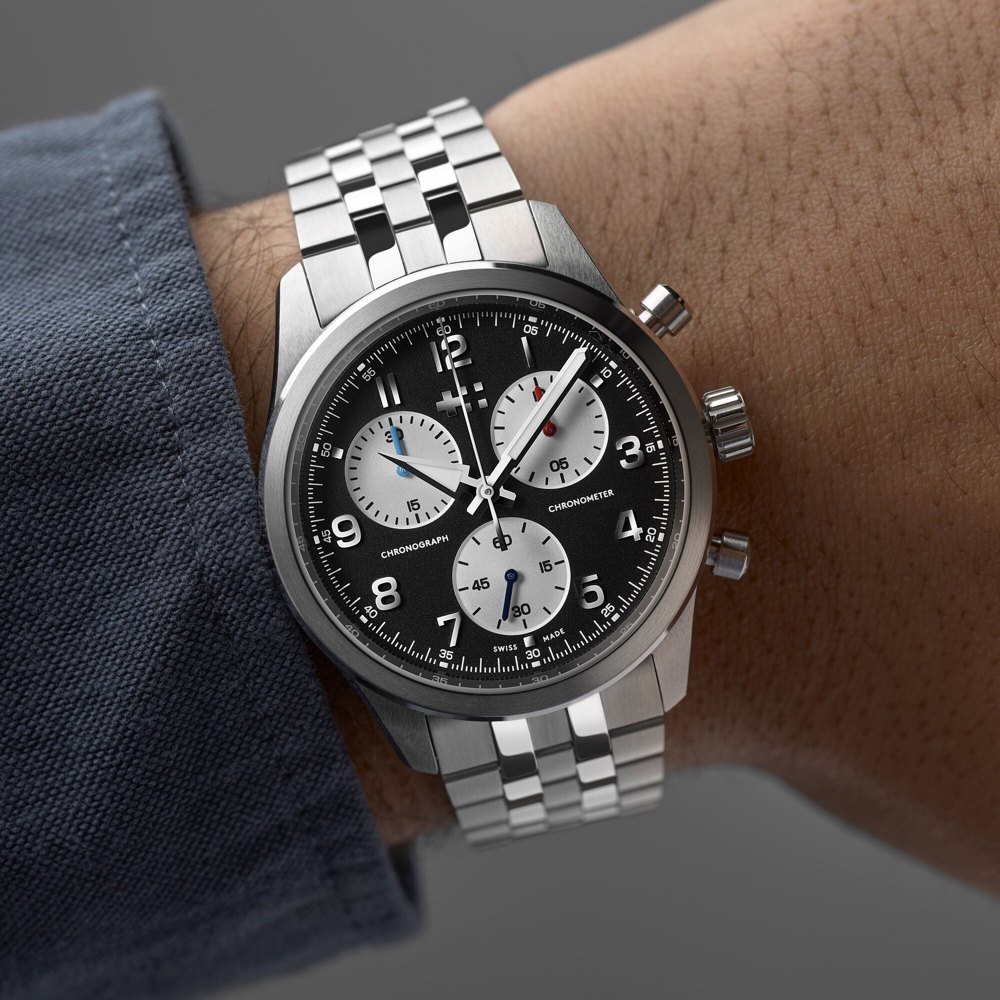 Relógio Christopher Ward C63 Valour C63-39QCC3-S00K0-B1 39mm – Pendulum ...